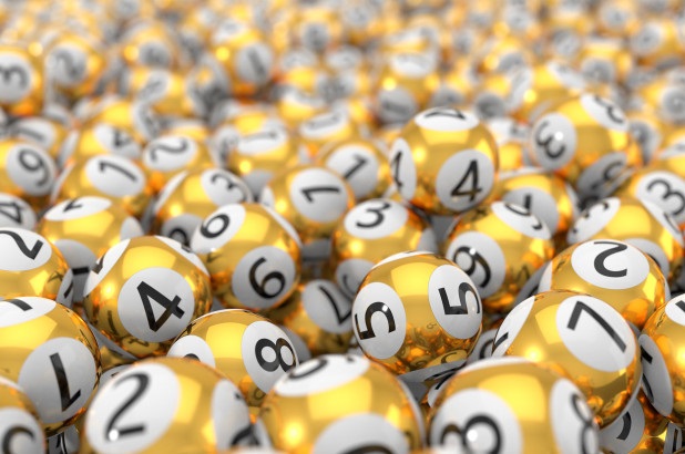Australian wins double Gold Lotto jackpot by accident - Lottery24