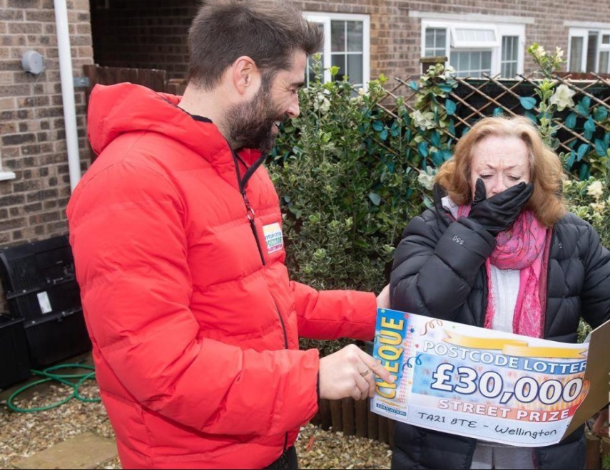 Former Dancer Celebrates £30,000 People’s Postcode Lottery Win - Play ...