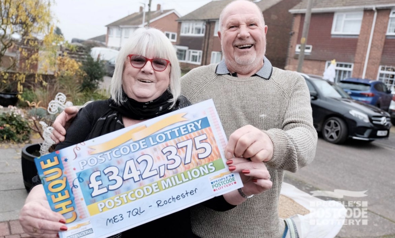 People’s Postcode Lottery Winners to Help their Families - Play the ...